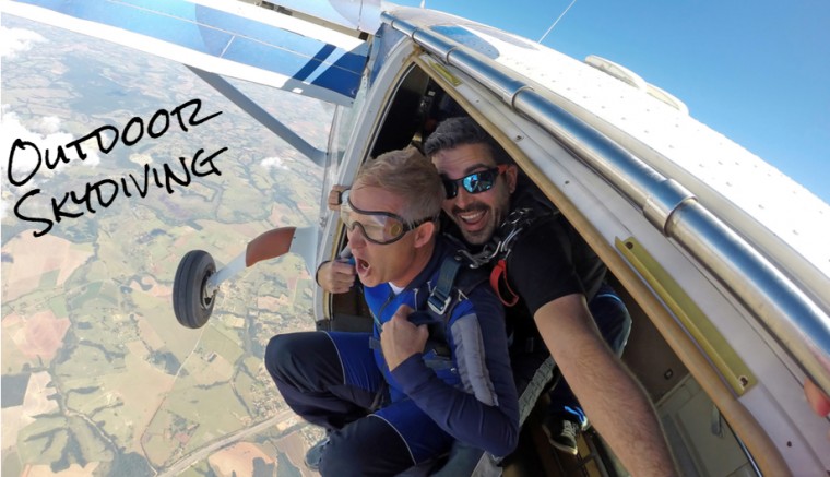 Indoor v Outdoor skydiving: The Breakdown